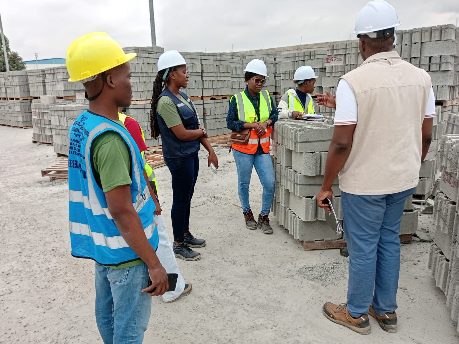 Faculdade de Ciências de Engenharias e Tecnologias: Qualidade e ...